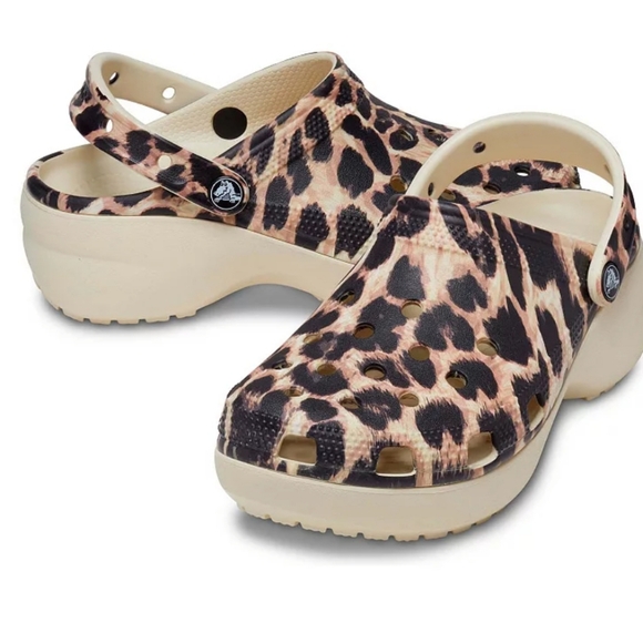 CROCS | Shoes | Crocs Womens Size Classic Clog Platform Leopard Animal ...